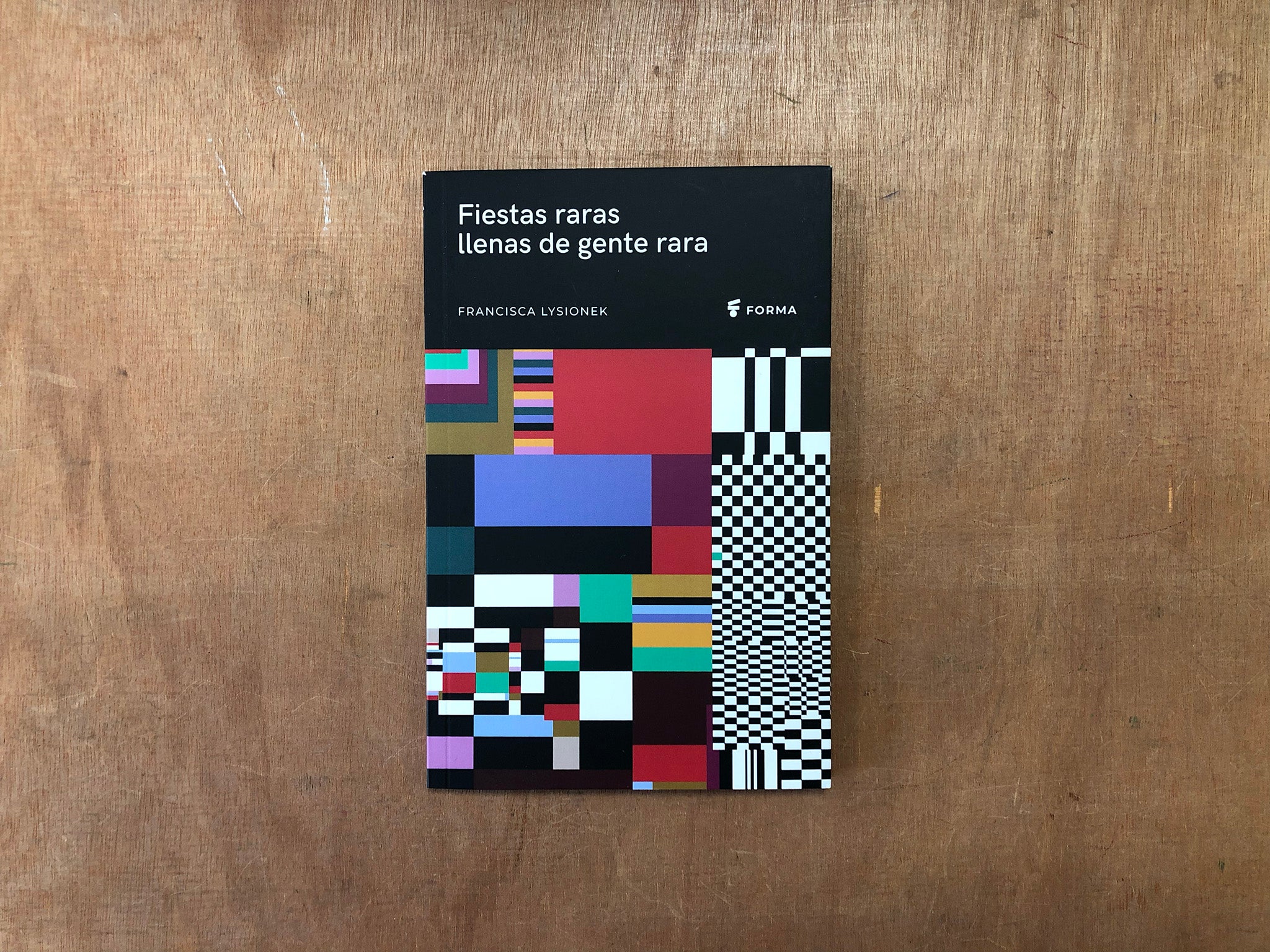 FIESTAS RARAS LLENAS DE GENTE RARA (WEIRD PARTIES FULL OF WEIRD PEOPLE ...